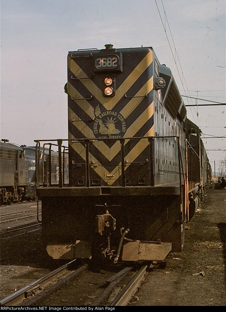 CNJ GP40P 3682